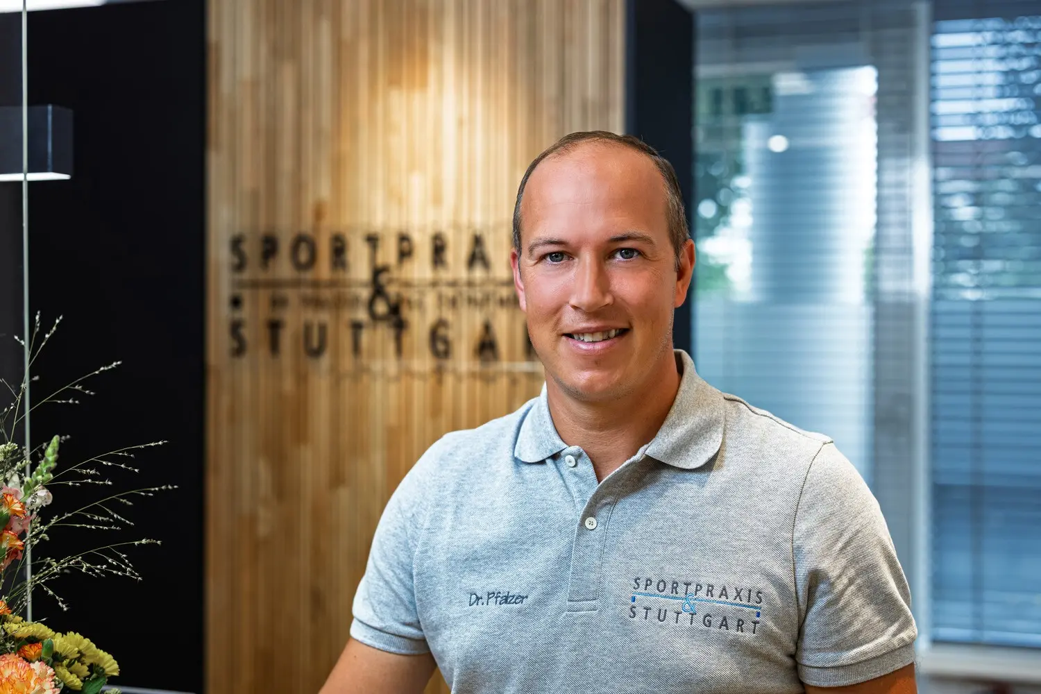 Dr. med. Florian Pfalzer, Sportorthopäde in Stuttgart | PMC