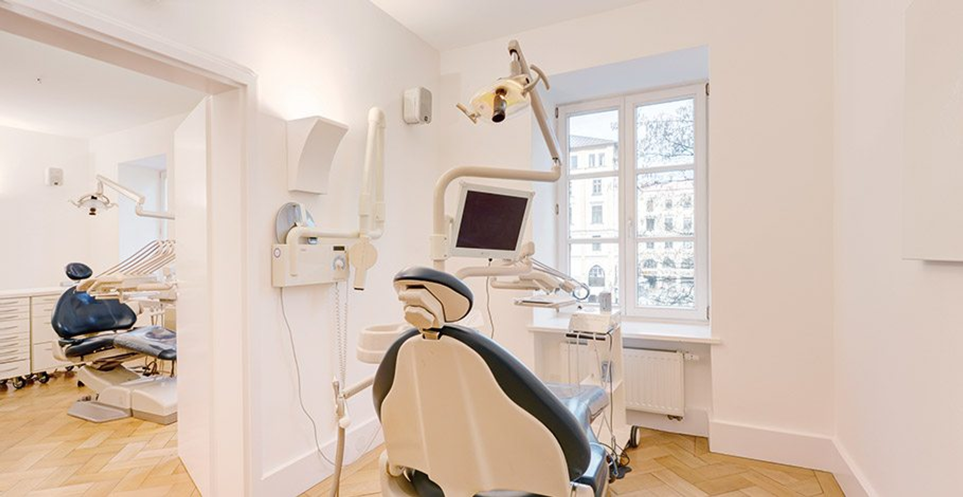 Dr. med. dent. Mark Thomas Sebastian | Premium Medical